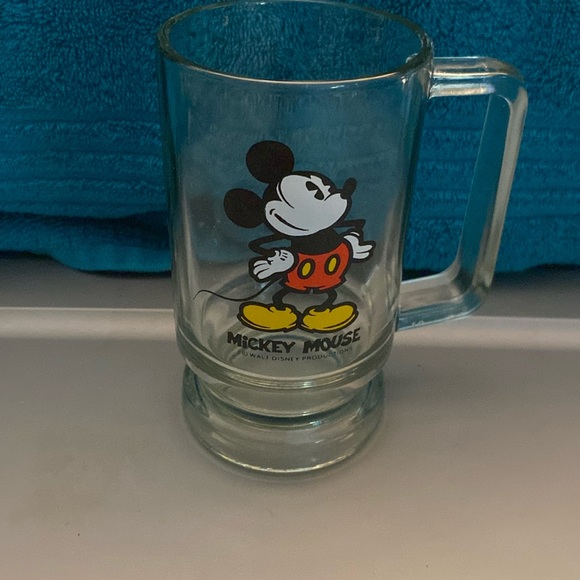 Disney | Other | Vintage Walt Disney Mickey Mouse Tall Clear Glass Root ...
